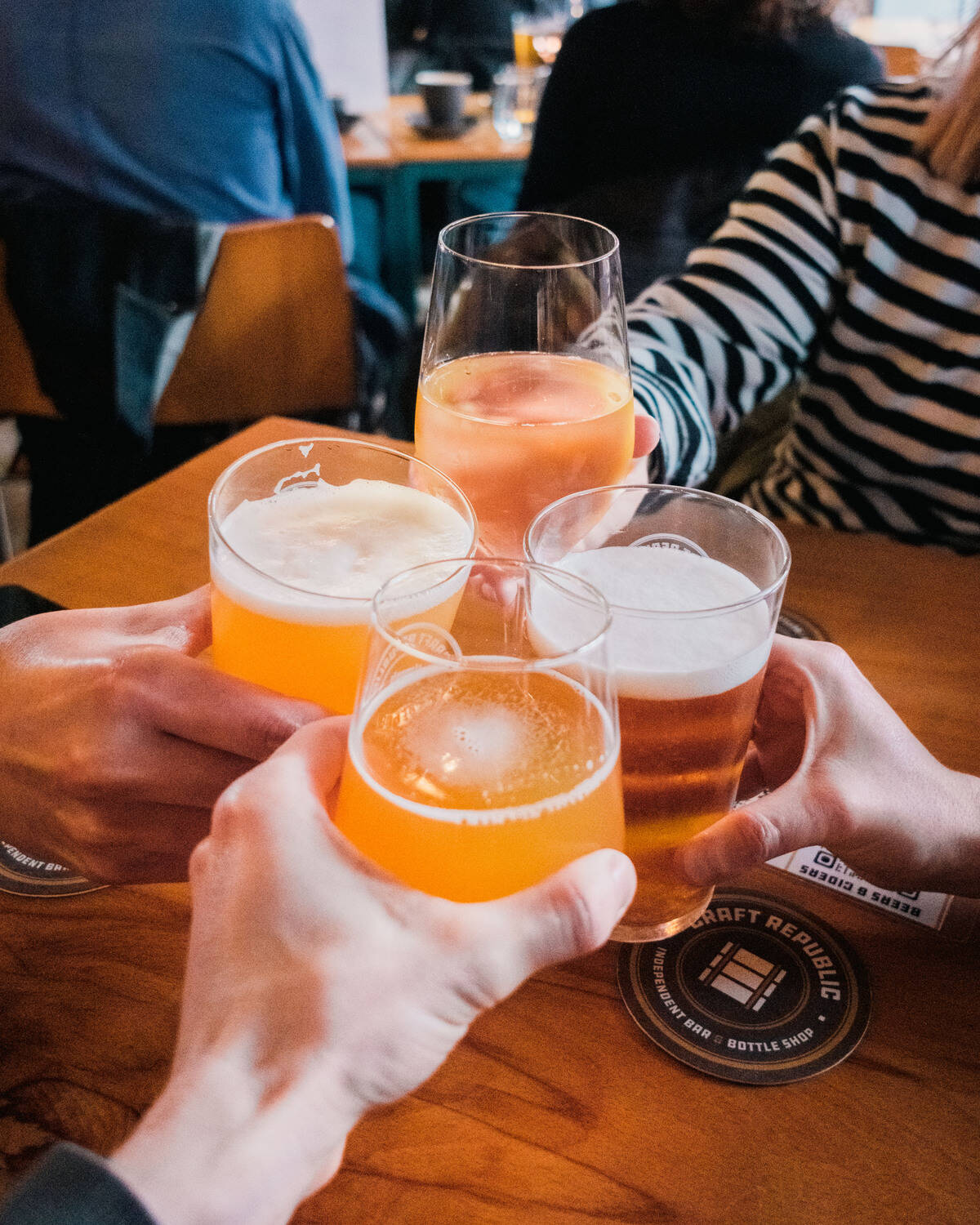 Craft Beer, Wine and Cocktail Bar and Shop near Barry Island | Craft ...